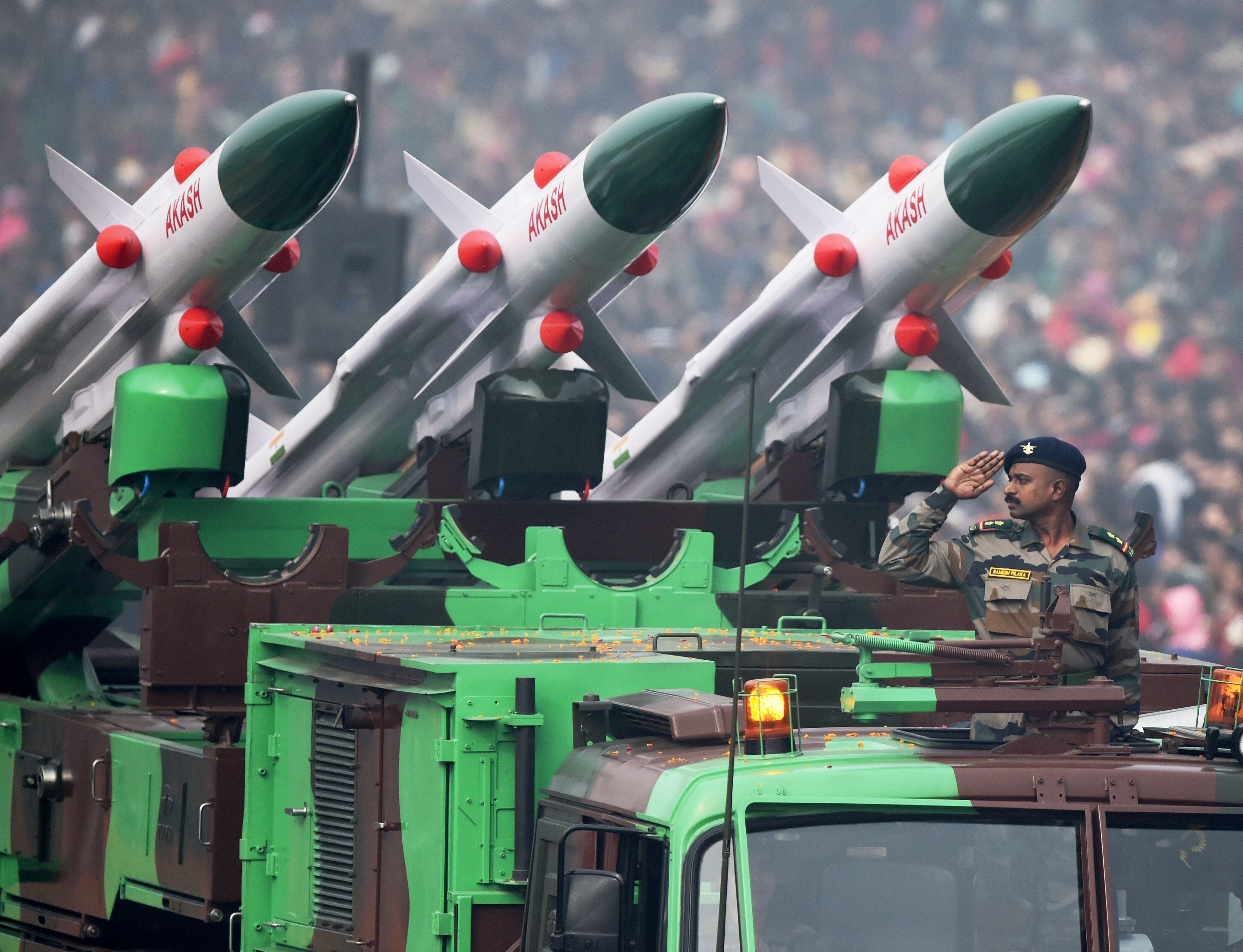 Indian Army Missiles List Indian Servicemen Hold Demonstration Of