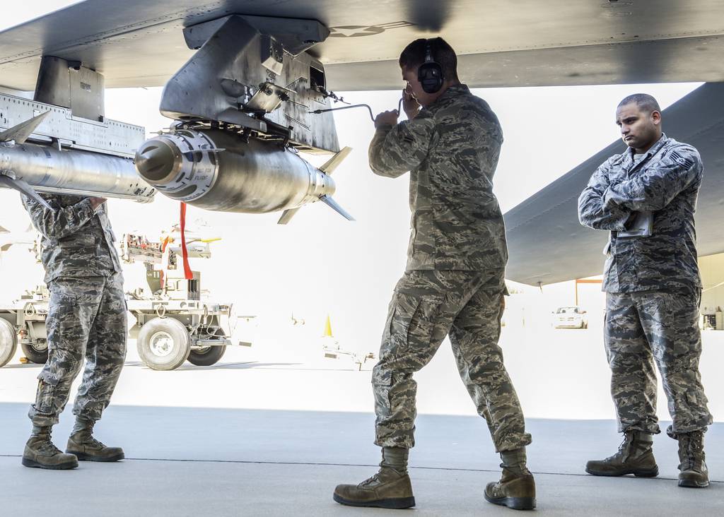 Guided-Bomb Makers Anticipate GPS Jammers