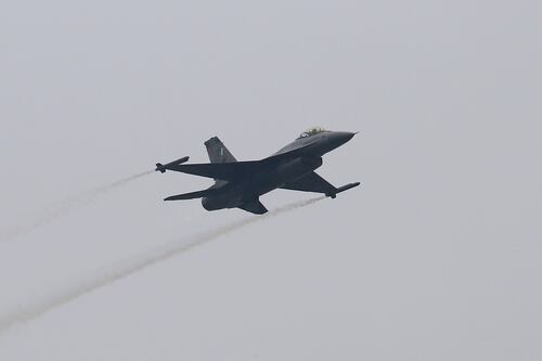 Pakistan unveils aircraft and rocket programs, parades military tech