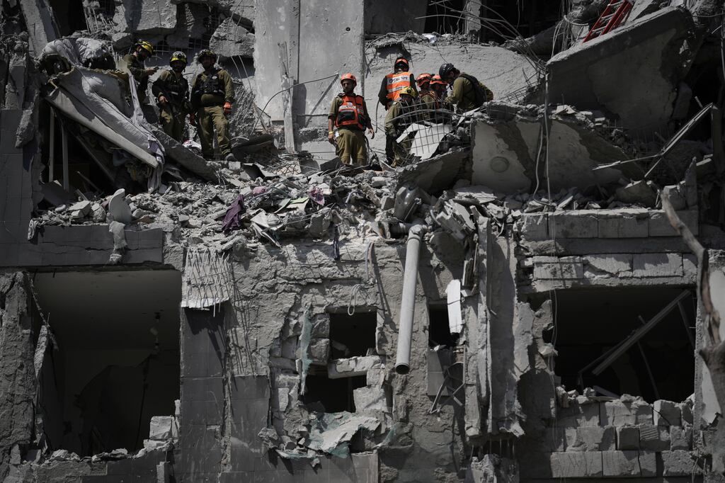 Airmen hold first training sortie for new electronic attack plane