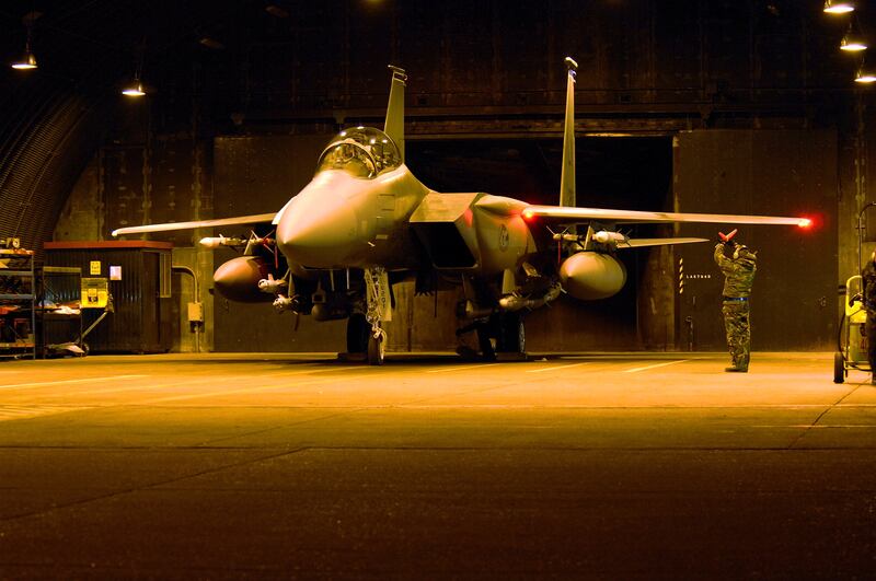 Qatar, US sign agreement on F-15 deal