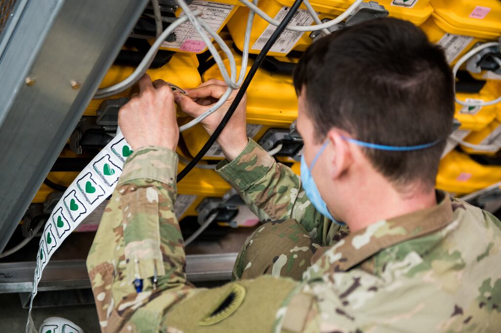 Army to hold competition to build ventilators for COVID-19 emergency ...