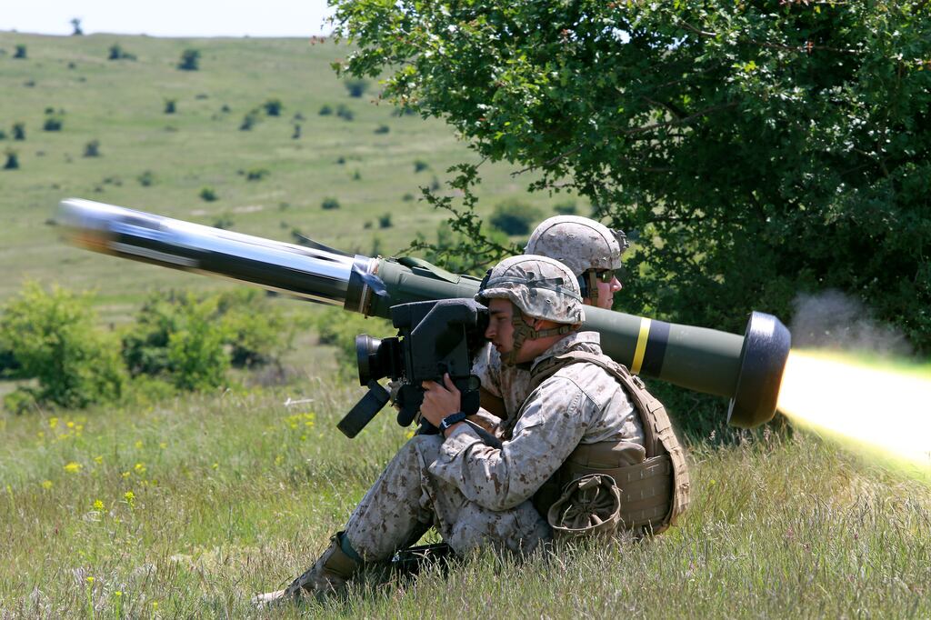 Lockheed-Raytheon’s deadlier F-Model Javelin anti-tank missile rolls ...