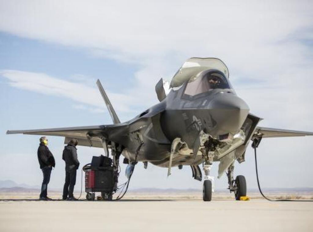 F-35 Logistics System May Not Be Ready for Air Force IOC Target