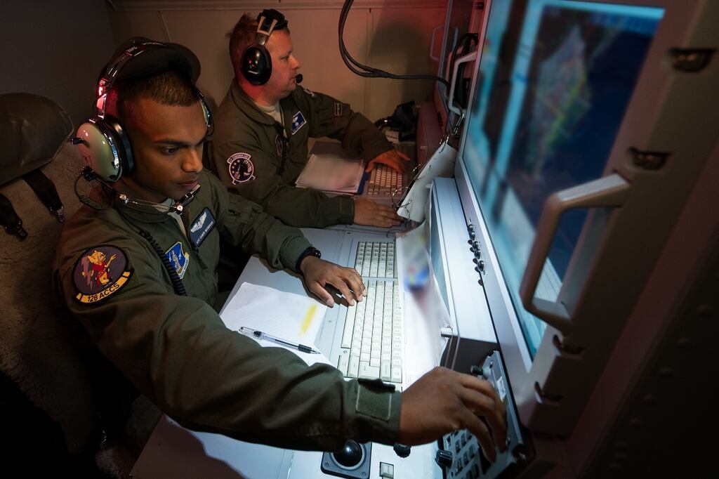 House lawmakers move to stop Air Force from canceling JSTARS recap