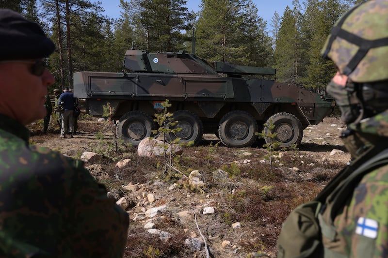 Finland refutes nuclear weapons ‘siting’ and reinforces border