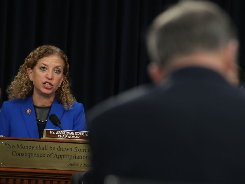 Frustrated lawmakers press Pentagon to reveal its plan for border wall ...