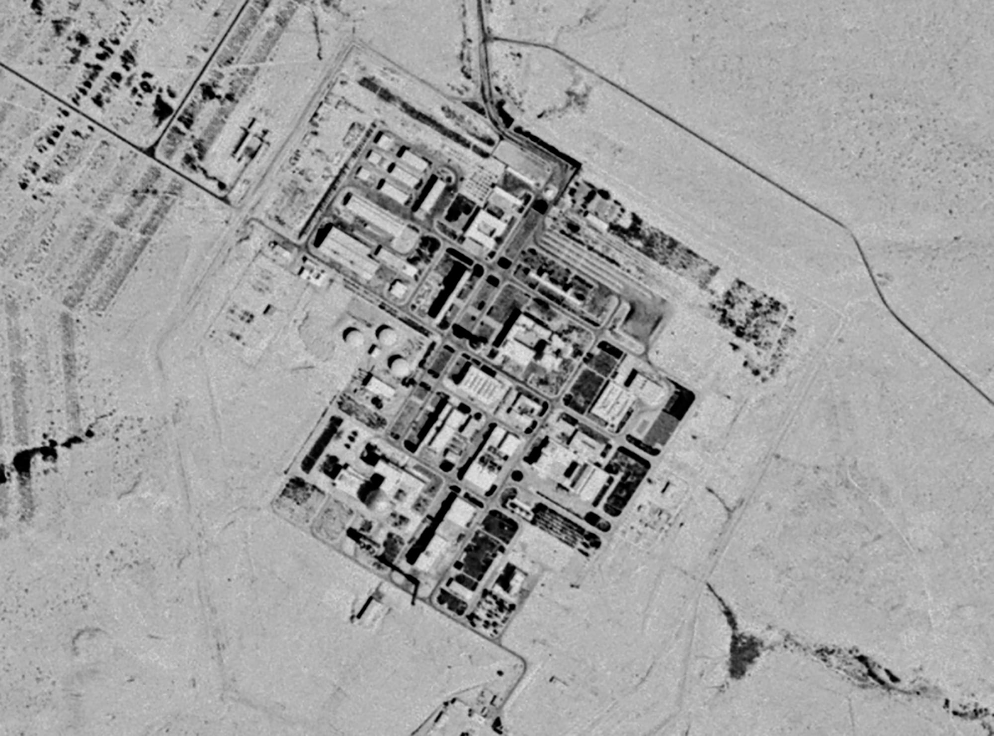 See images of a secretive Israeli nuclear facility undergoing major ...