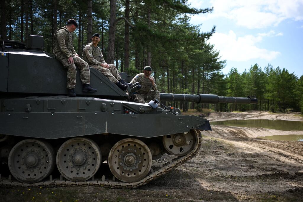 Challenger 3 program advances after new gun shows its mettle