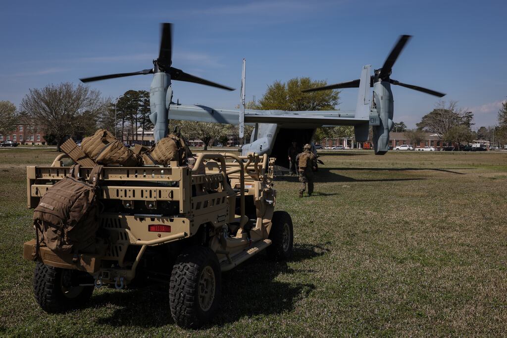 Recon vehicle competitors maintain tempo, despite program uncertainty