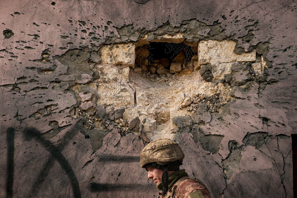 Defying fiscal disruption: Defense revenues on Top 100 continue to ...