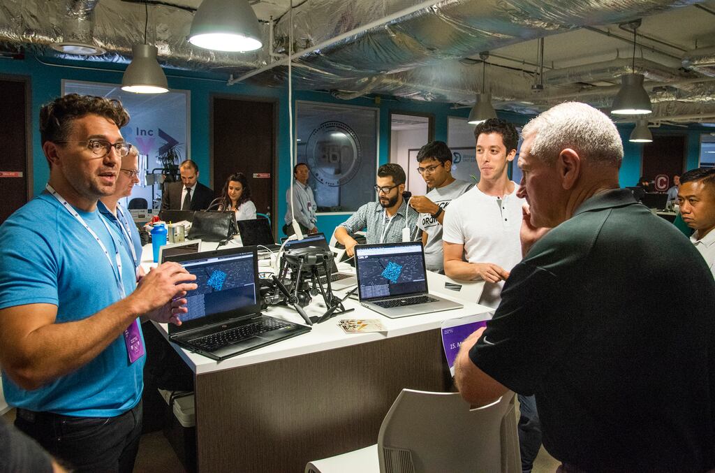 Choosing the right commercial tech for government