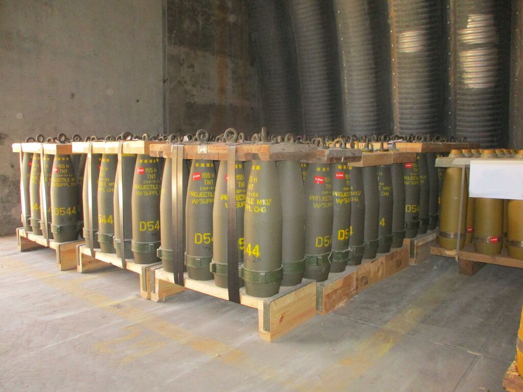Israel orders tens of thousands of 155mm artillery shells from Elbit