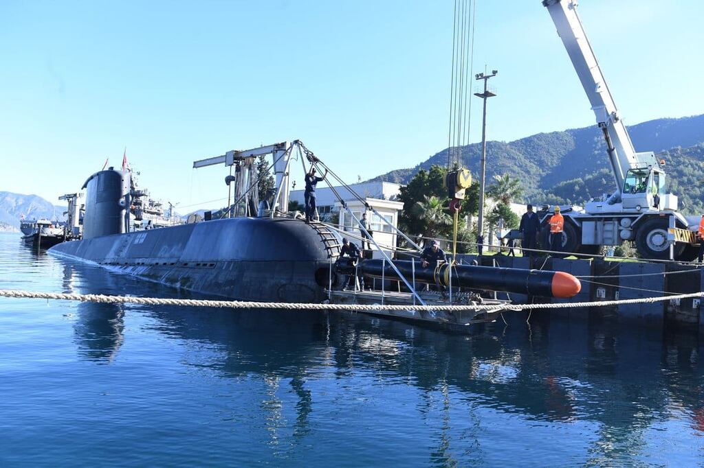 Turkey inks deal to replace four foreign-made weapons with local types