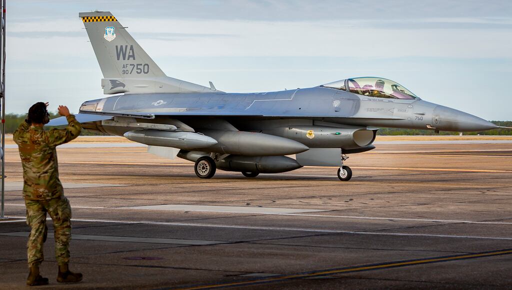F-16s arrive at Eglin to be modified with self-flying tech
