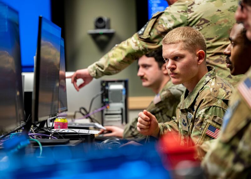 Army to competitively develop Next-Gen Command-and-Control prototype